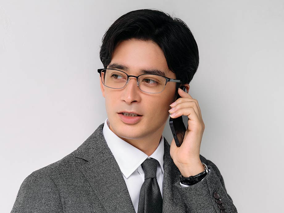 ビジネス用メガネ｜メガネのZoffオンラインストア